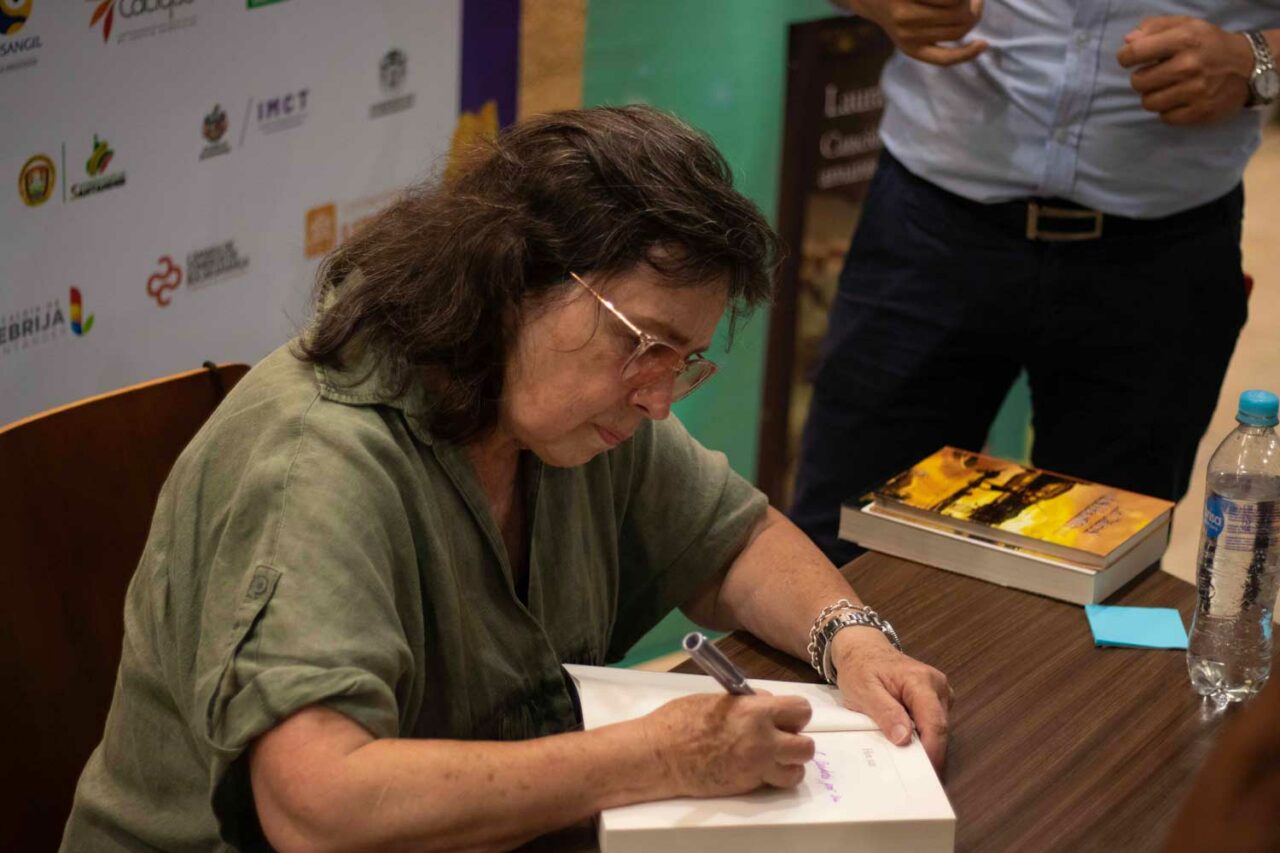 “Colombia es el país de los milagros”, Laura Restrepo en el epílogo de ...